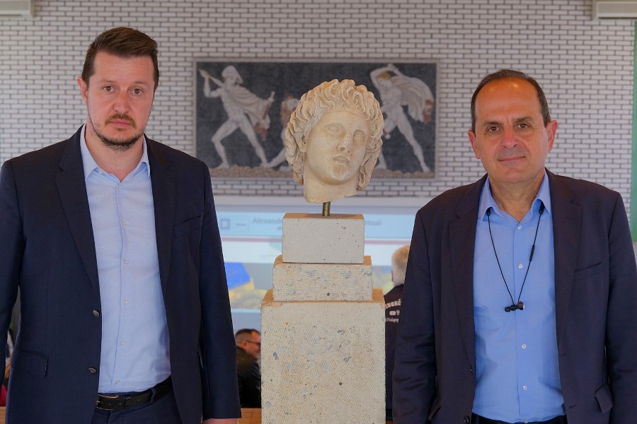 Παρουσιαση της διαδρομης του «Μαραθωνιου της Ιστοριας» - Βραβευση του ...
