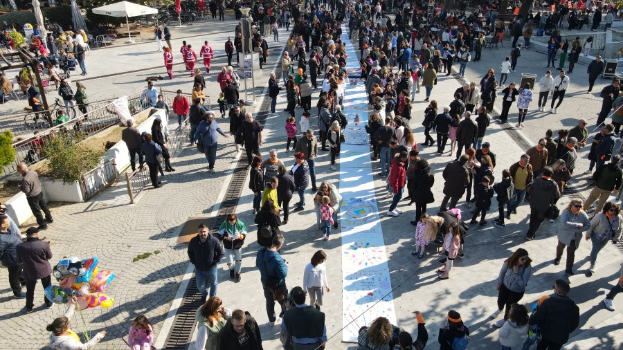 ΚΟΜΟΤΗΝΗ, "ΟΛΗ Η ΠΟΛΗ ΕΝΑΣ ΚΥΚΛΟΣ" - ThessCulture