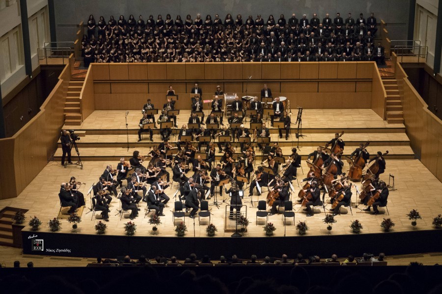 CARMINA BURANA – ΠΡΩΤΟΧΡΟΝΙΑΤΙΚΗ ΣΥΝΑΥΛΙΑ ΤΗΣ Κ.Ο.Θ. ΣΤΟ ΜΕΓΑΡΟ ...